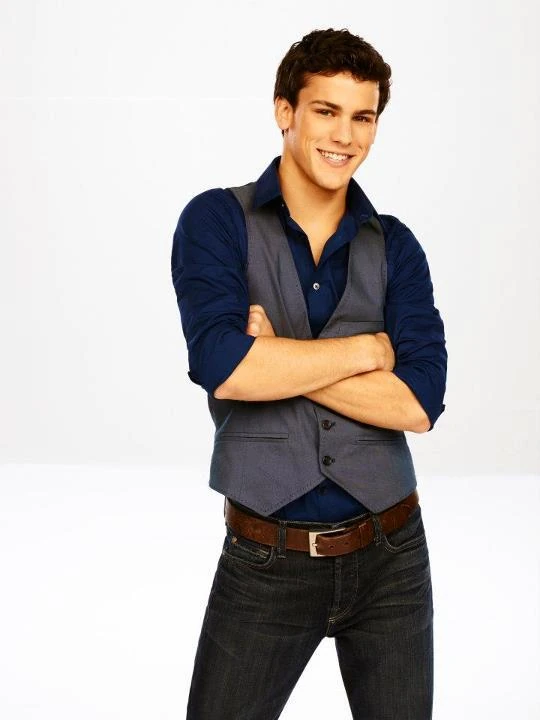 Michael Weisman Shirtless